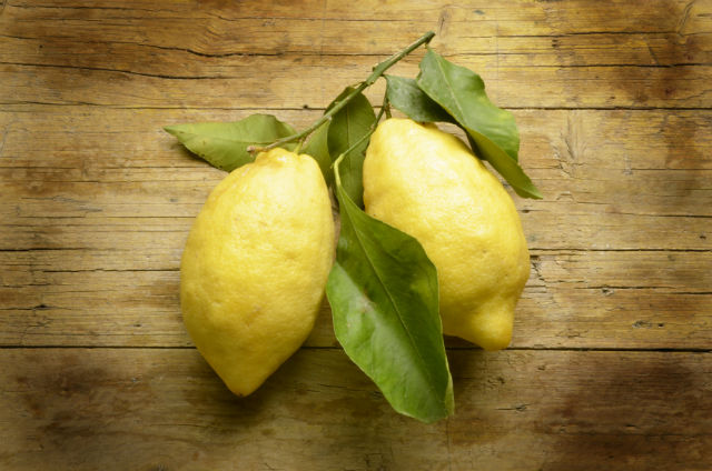 This Is Why You Should Eat Lemons Daily